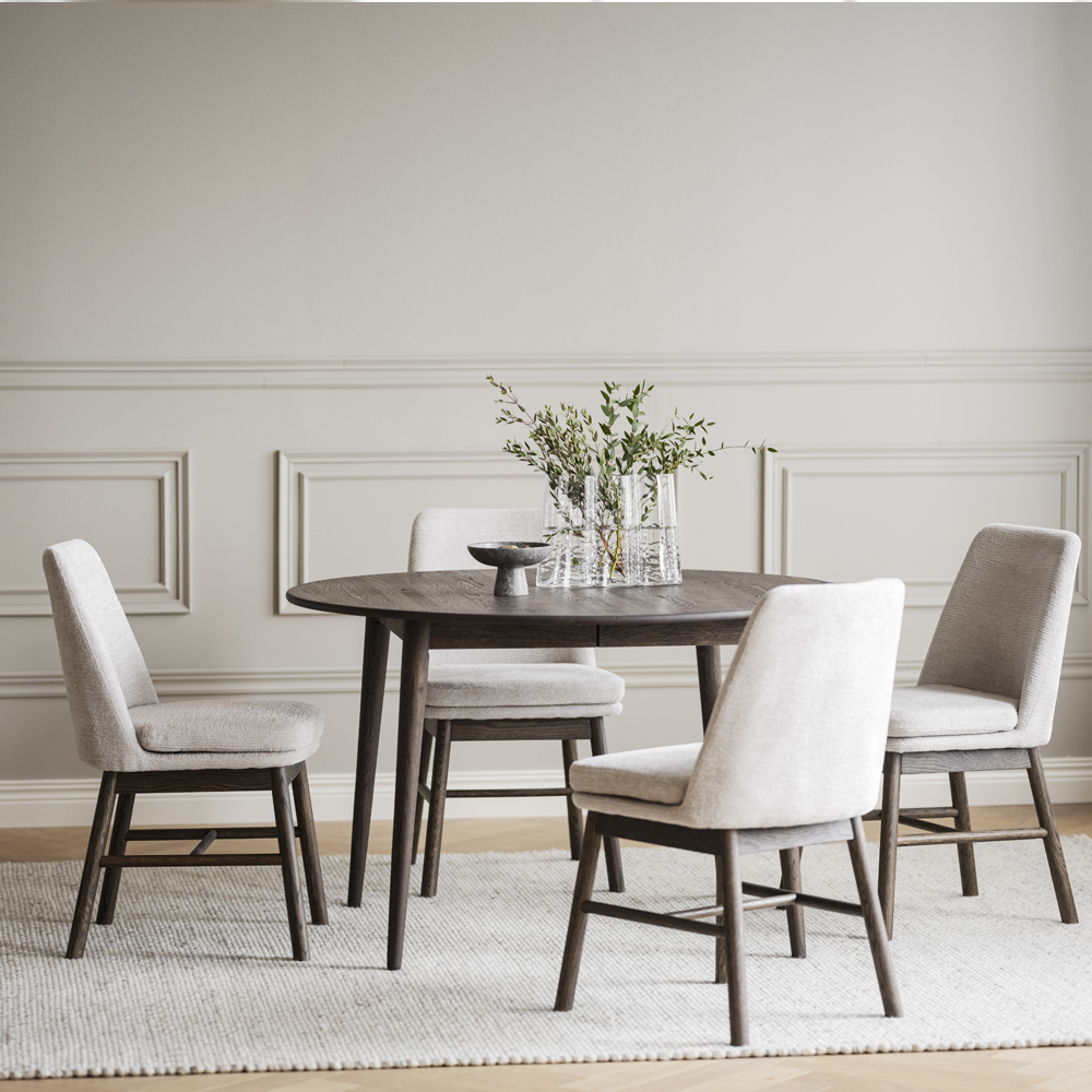 Tyler matbord runt | Walfrid Svenssons Möbler